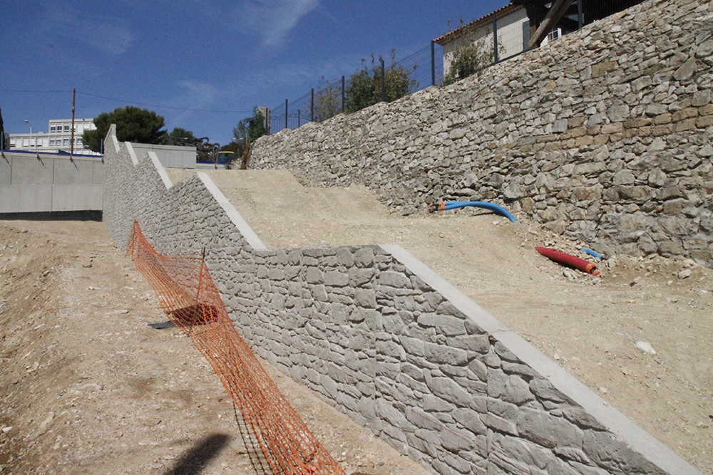 Mur De Soutenement Beton